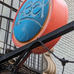 THE REEF - Updated October 2025 - 313 Photos & 400 Reviews - 105 S 6th ...