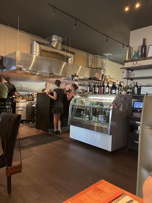 TASHA LEE’S TABLE - 71 Photos & 53 Reviews - 818 Commercial Ave ...