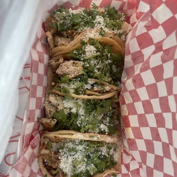 EL PIQUE - WILMINGTON - Updated October 2024 - 129 Photos & 202 Reviews ...