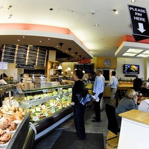 SPARK BAR & KITCHEN - 91 High Street, Hoddesdon, Hertfordshire, United ...