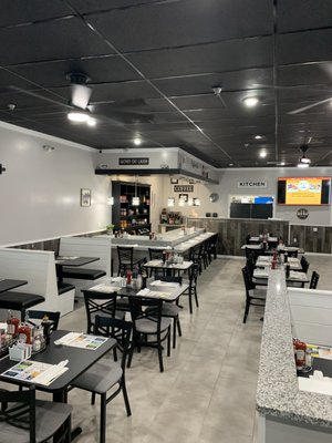 UP 4 BREAKFAST - LAKEWOOD PLAZA - Updated September 2024 - 30 Photos ...