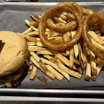 GRAZE BURGERS - Updated August 2025 - 333 Photos & 394 Reviews - 125 ...