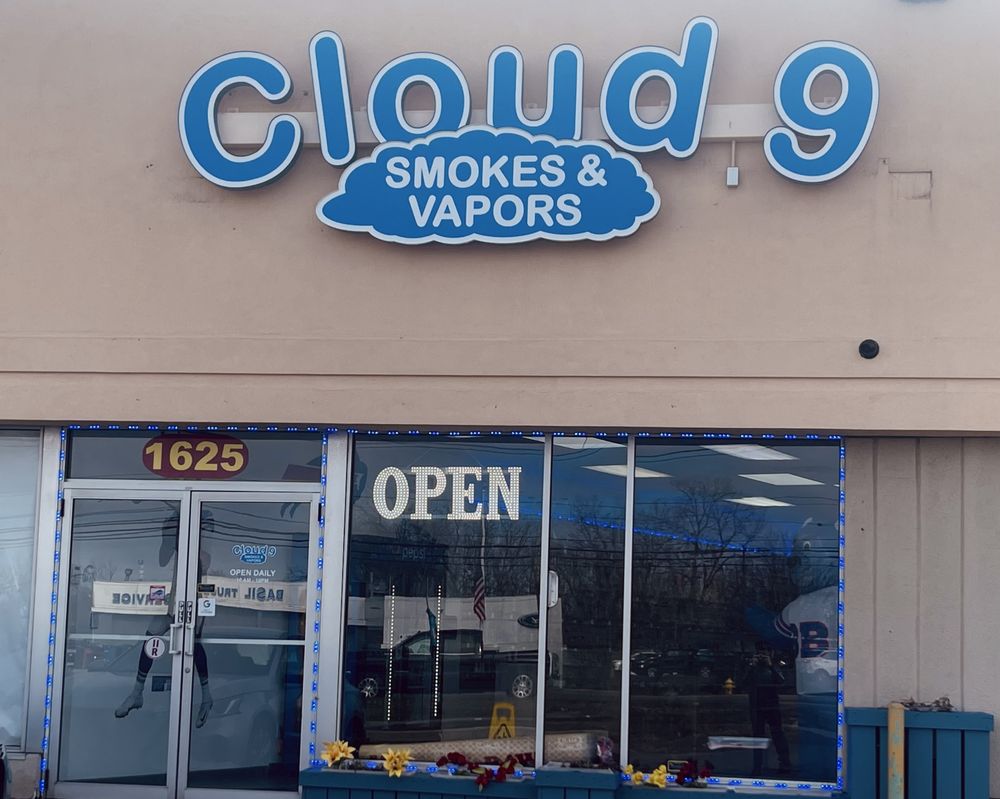 CLOUD 9 SMOKES AND VAPORS - Updated June 2025 - 1625 Walden Ave ...