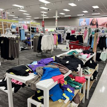TARGET - Updated December 2025 - 70 Photos & 27 Reviews - 6365 I 55 N ...