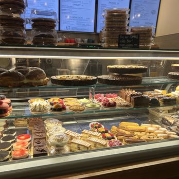 PANDOR ARTISAN BAKERY & CAFÉ - Updated July 2024 - 144 Photos & 104 ...