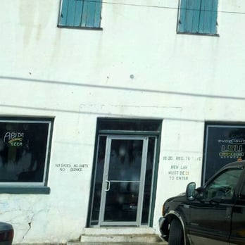 DONZ ON THE LAKE - Updated August 2025 - 16 Photos & 24 Reviews - 1951 ...