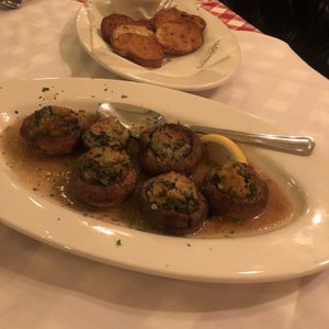 MAGGIANO’S LITTLE ITALY - 295 Photos & 612 Reviews - 1847 Freedom Dr ...