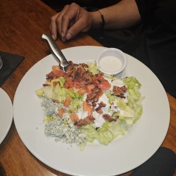 RED ROCKS CAFE: BIRKDALE VILLAGE - Updated June 2024 - 291 Photos & 385 ...