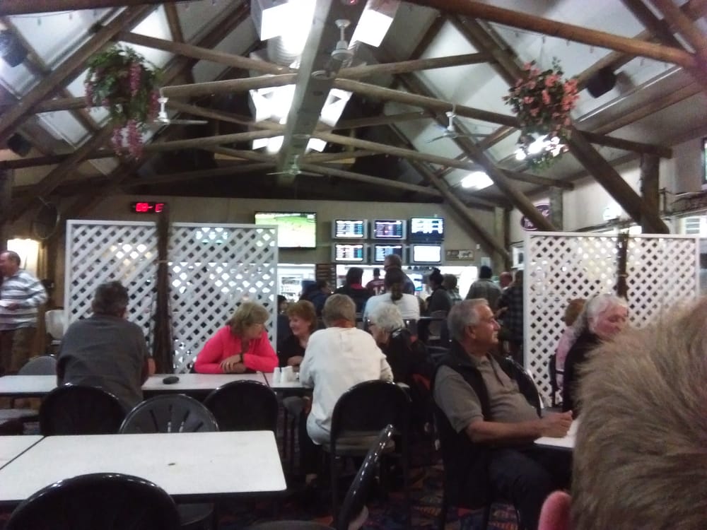 AMITY POINT COMMUNITY CLUB - Claytons Rd, Amity Queensland, Australia ...