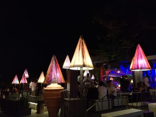 FLÒ - Updated December 2025 - 23 Photos & 31 Reviews - Piazzale ...