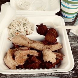 THE GREAT MACHIPONGO CLAM SHACK - Updated July 2024 - 290 Photos & 357 ...