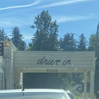 SUGARPINE DRIVE-IN - 922 Photos & 496 Reviews - 1208 E Historic ...