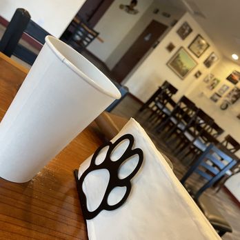 HOWLING DOG CAFE - Updated January 2026 - 72 Photos & 64 Reviews - 2626 ...
