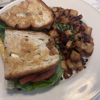 PALM AVENUE DELI - Updated January 2026 - 175 Photos & 167 Reviews ...