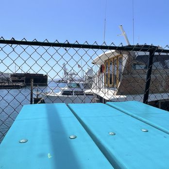 BERTH 55 FISH MARKET AND SEAFOOD DELI - Updated October 2024 - 1627 ...