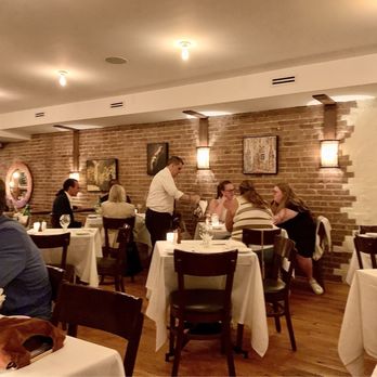 BAROLO EAST - Updated December 2025 - 324 Photos & 328 Reviews - 214 E ...