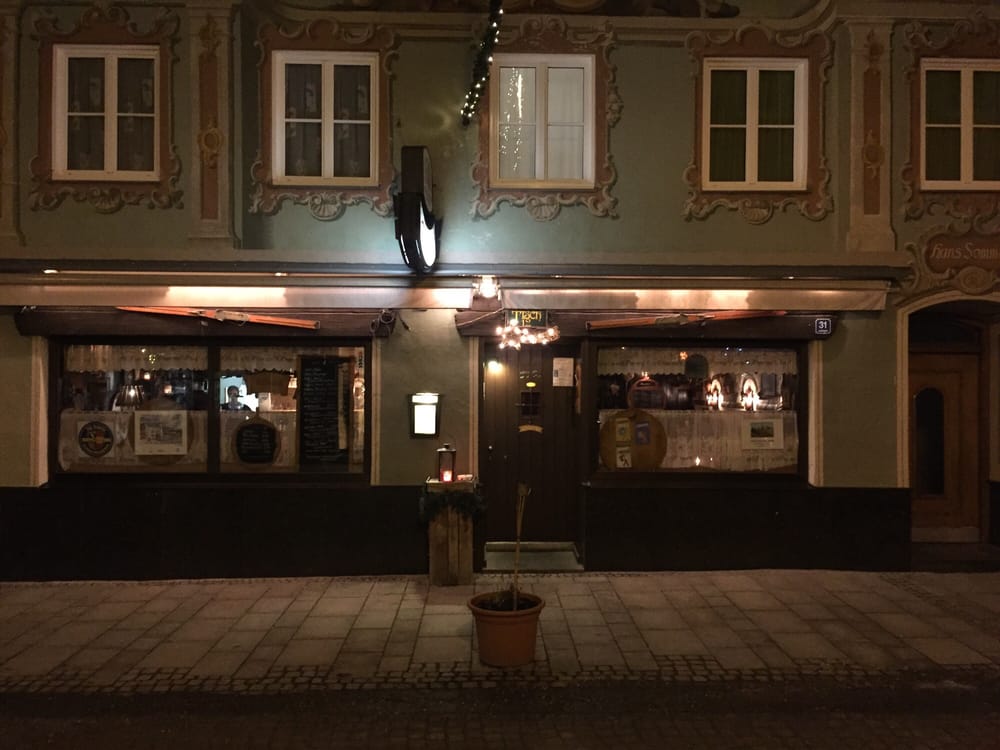 FIAKER BAR - Updated October 2025 - Ludwigstr. 31, Garmisch ...