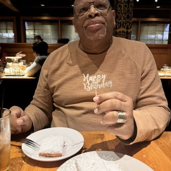 MAPLE TREE INN - Updated November 2024 - 826 Photos & 723 Reviews ...