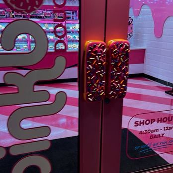 PINKBOX DOUGHNUTS - Updated August 2025 - 392 Photos & 172 Reviews - 1210 W Craig Rd, North Las ...