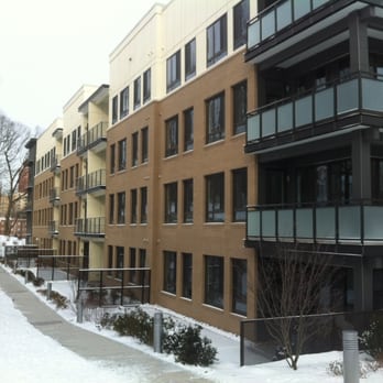Avery Row