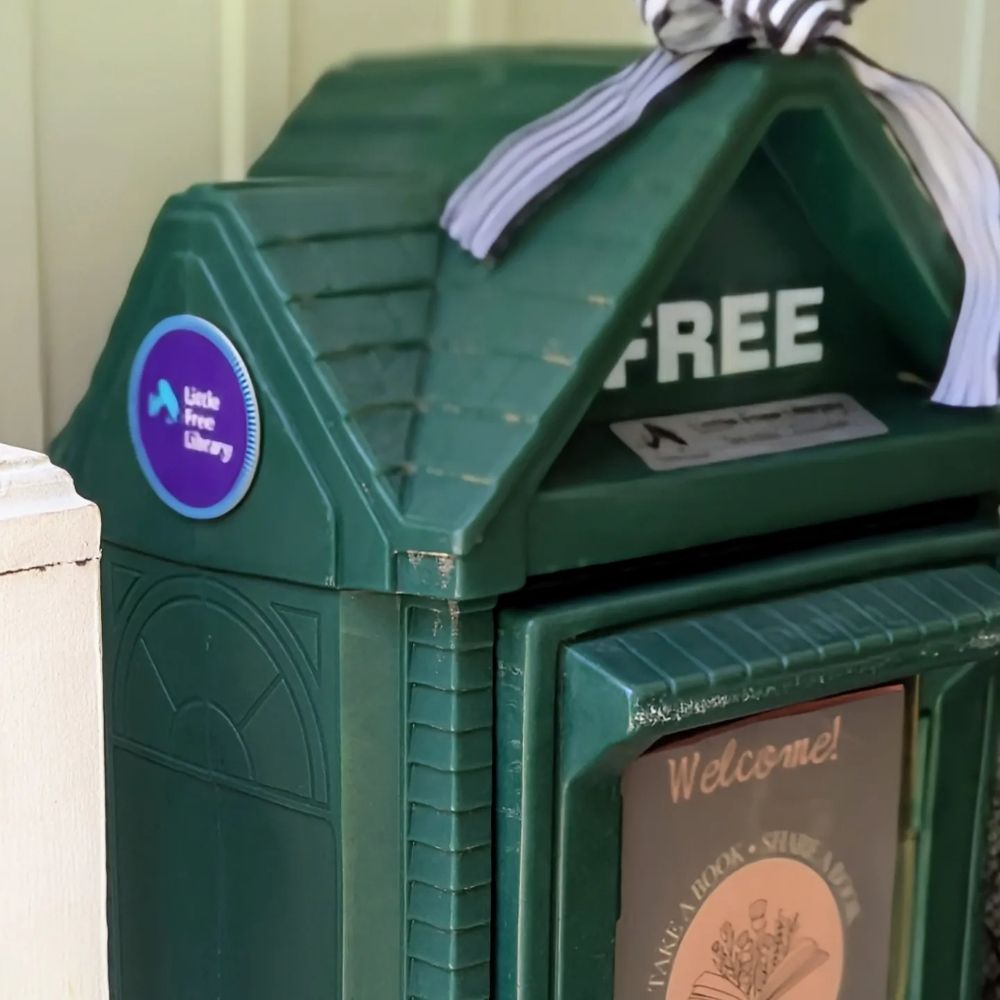 LITTLE FREE LIBRARY AT BLESSINGS GROW MEADOWS - Updated July 2024 ...