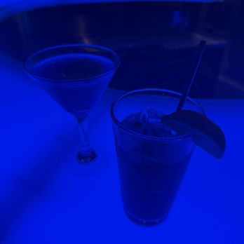 RADIUS ROOFTOP LOUNGE - Updated January 2026 - 80 Photos & 65 Reviews ...