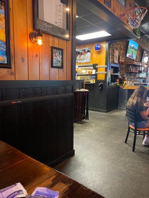 MOONEY’S SPORTS BAR & GRILL - Updated April 2026 - 35 Photos & 80 ...