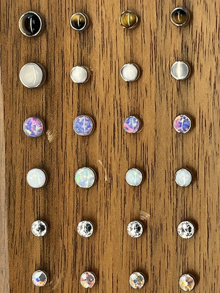 MOLA BODY PIERCING AND FINE JEWELRY - Updated December 2025 - 45 Photos ...