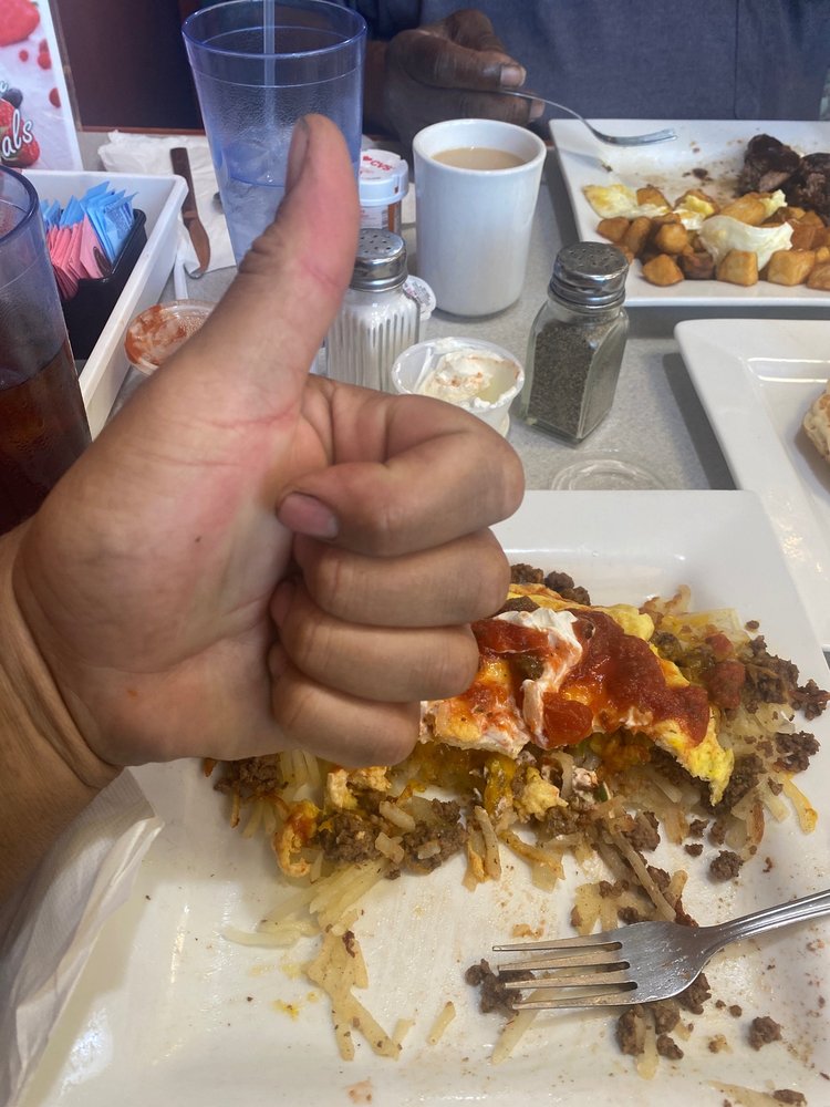 GARDEN FAMILY RESTAURANT - Updated December 2024 - 19 Reviews - 696 E ...