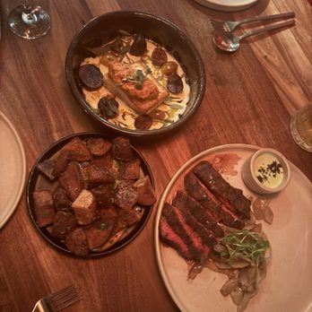 EMBER KITCHEN - Updated October 2024 - 578 Photos & 212 Reviews - 800 W ...