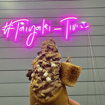 HELADO TAIYAKI - Updated September 2025 - 253 Photos & 105 Reviews ...