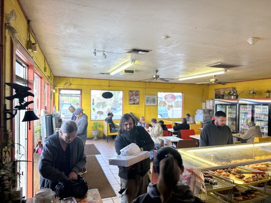 CROWS LANDING DONUTS & DELI - Updated October 2025 - 70 Photos & 20 ...