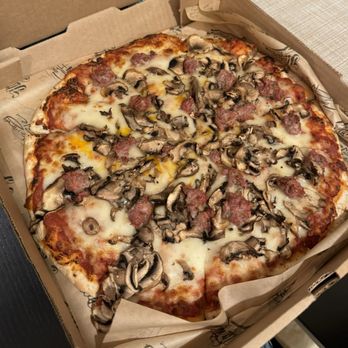 HIGH FIVE PIZZA - Updated December 2025 - 704 Photos & 1108 Reviews ...