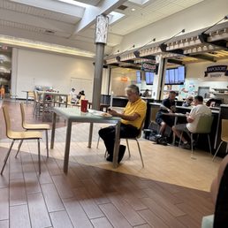 ZIPPY’S HILO - Updated December 2025 - 265 Photos & 347 Reviews - 111 E ...