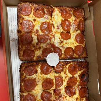 JET’S PIZZA - Updated July 2024 - 79 Photos & 52 Reviews - 6 E Glebe Rd ...