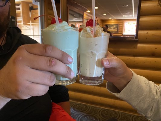 STAGECOACH INN - Updated July 2024 - 73 Photos & 89 Reviews - 6396 E ...