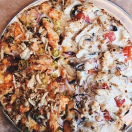 TOPPERS PIZZA PLACE - Updated September 2024 - 371 Photos & 402 Reviews ...