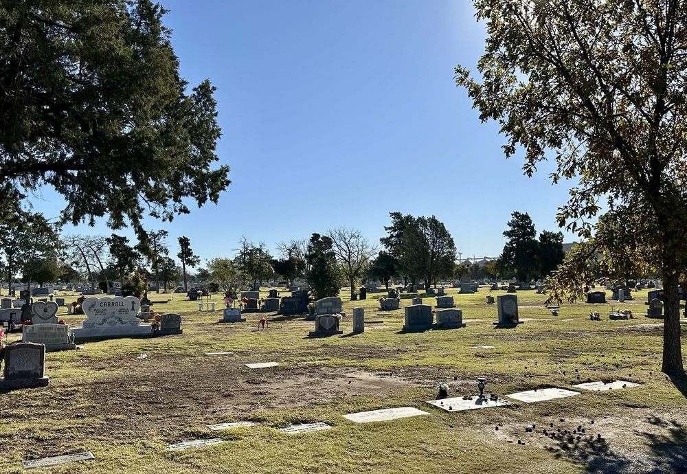 CITY OF LUBBOCK CEMETERY - Updated October 2025 - 41 Photos - 2011 E ...