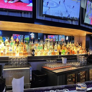 PURE SOCIAL BAR & GRILL - Updated January 2025 - 13 Photos - 401 W ...
