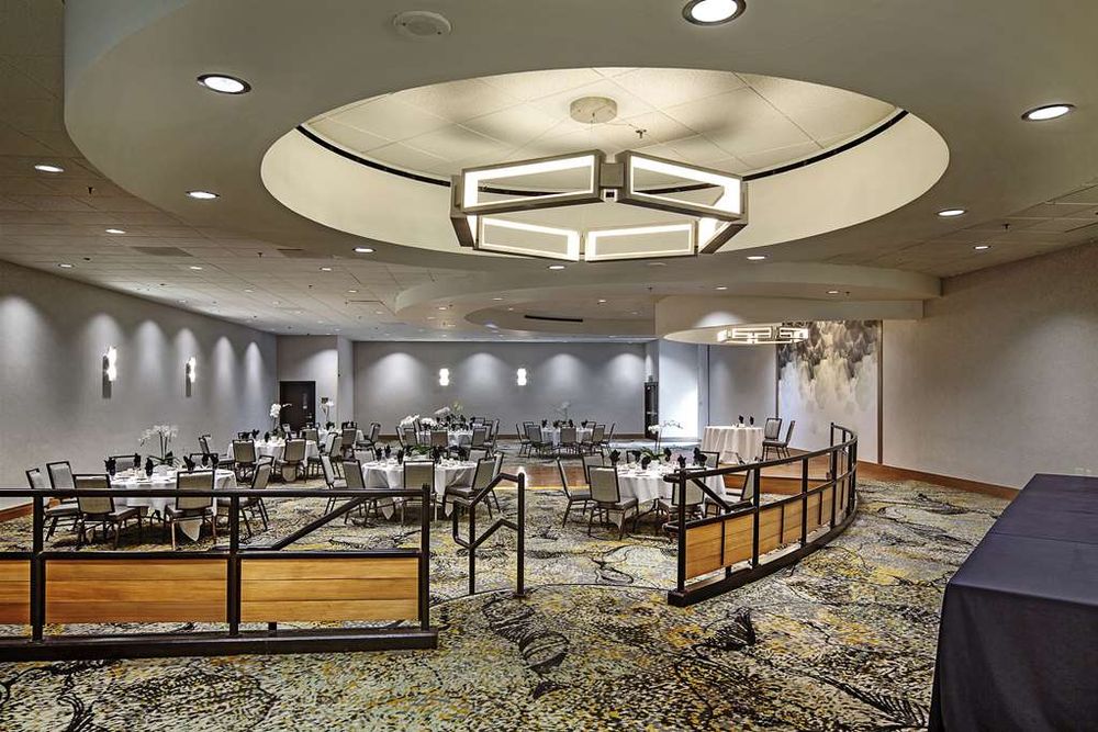 DOUBLETREE BY HILTON HOTEL MODESTO - Updated August 2025 - 475 Photos ...
