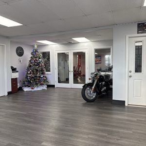FAIR OAKS MOTORS - Updated January 2025 - 76 Photos & 342 Reviews ...