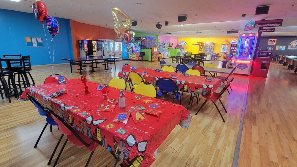 FREEWAY BOWL - Updated October 2025 - 24 Reviews - 1900 E Main St ...