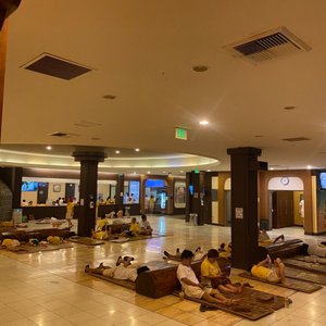 WI SPA - 1952 Photos & 3262 Reviews - 2700 Wilshire Blvd, Los Angeles ...