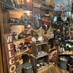 SPRAGUE’S MAPLE FARMS - Updated December 2025 - 451 Photos & 198 ...