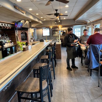 EROS CAFE - Updated May 2024 - 150 Photos & 147 Reviews - 168 Union Ave ...