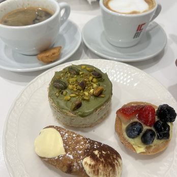 AMICO BAKERY - Updated January 2026 - 112 Photos & 29 Reviews - 2889 ...