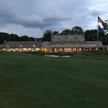 ROUND HILL CLUB - Updated December 2025 - 33 Round Hill Club Rd ...