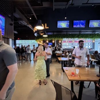 PIZZA DYNAMO - Updated December 2025 - 78 Photos & 33 Reviews - 61B N ...