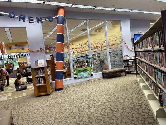 WEST BOYNTON BRANCH LIBRARY - Updated August 2025 - 18 Photos & 16 ...