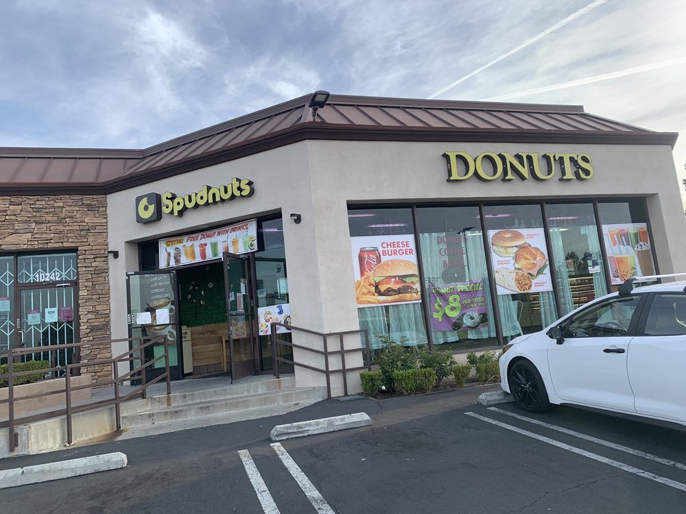 SPUDNUTS DONUTS - 186 Photos & 114 Reviews - 10244 Reseda Blvd ...